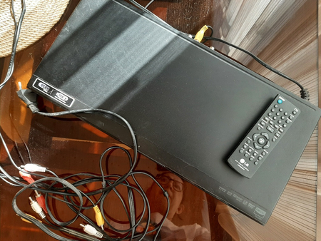 DVD player в рабочем состоянии