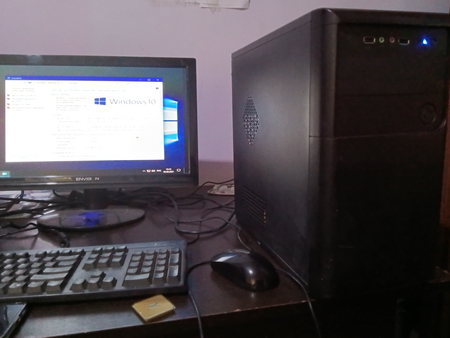 АМД soyo A68m+CPU AMD a4/4000 4 gb оперативная памят
VGA/ HDMI/usb 3.0