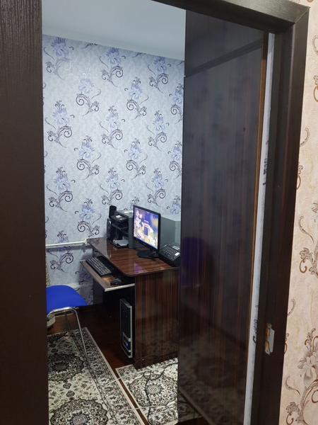Продаётся офис  Чиланзар 11 кв готовый