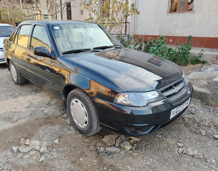 Нексия 2, донс 1.6 , 2010-й