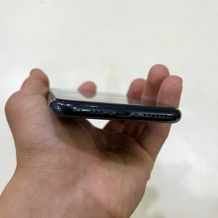 Iphone 11 pro xolati zo’r ochilmagan