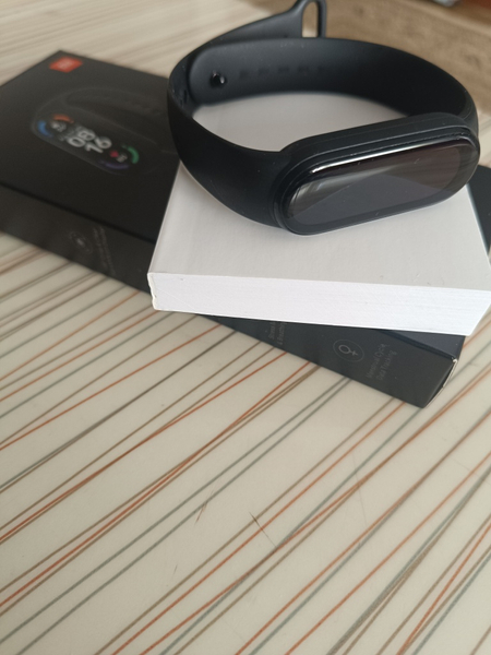 Смарт часы Mi smart Band 6