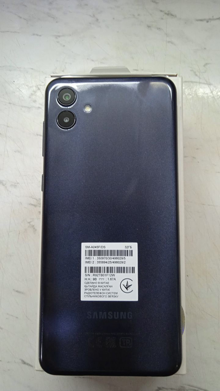 Samsung Galaxy телефон