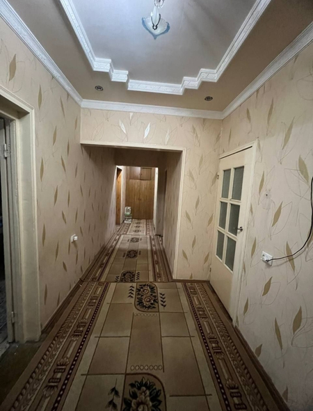 Продаётся на Карасу-6 5ком