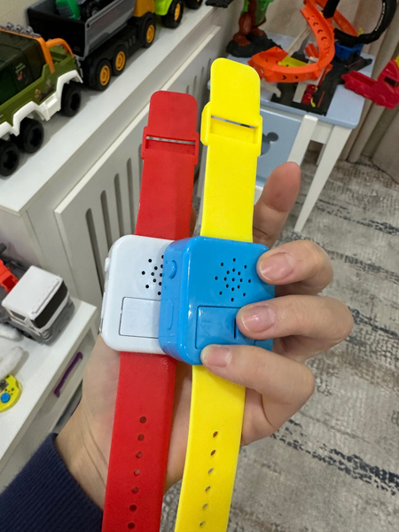 Детские сенсорные часы
