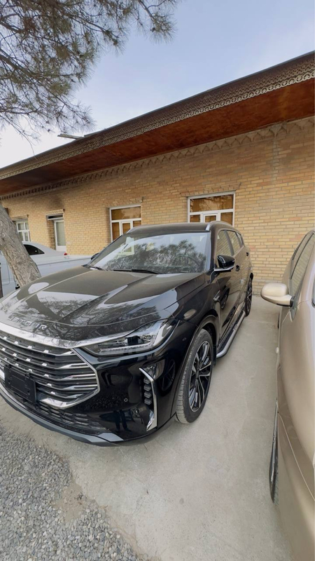 Sotiladi Jetour X70 plus