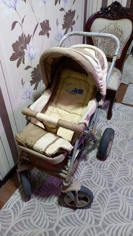 Продаю детскую коляску