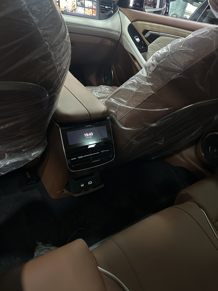 Voyah Free 2024 Full Competition Tahoe,Traverse,L9,BYD