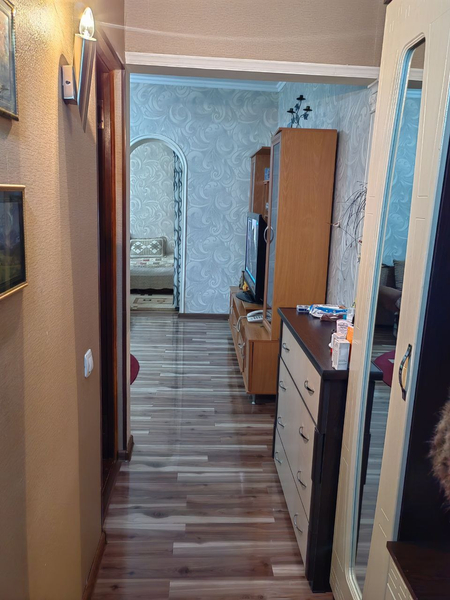 Продаю Квартиру Яшнабадский р-он Авиасозлар-2. 1-ком в 2-х. 4-этаж 5-э