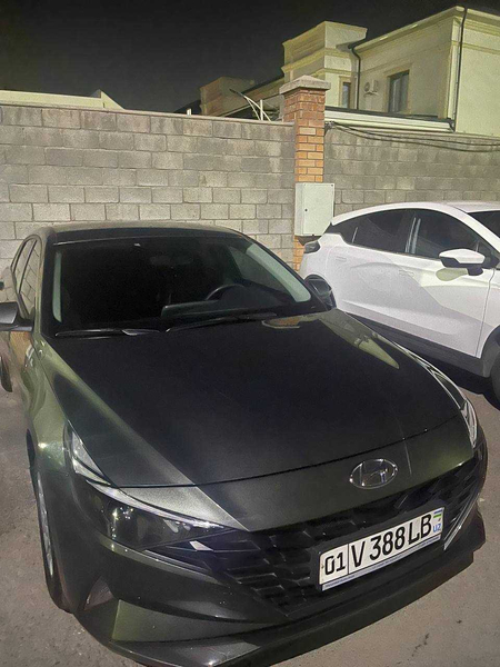 Hyundai Elantra 1.6 atmosferniy