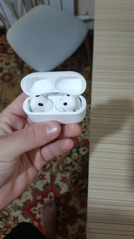 Airpods pro sotiladi