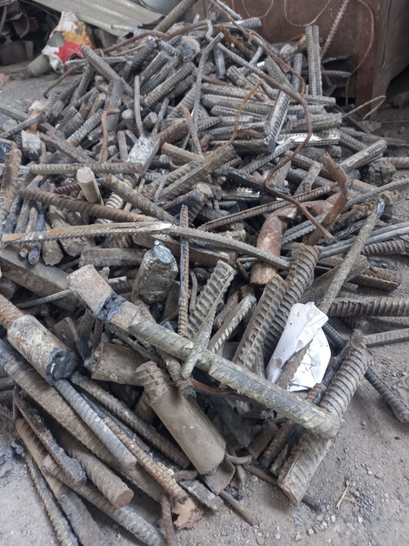 3000 Sum Metalalom Metal Olamiz. Chugun stal temir har xil metalolom