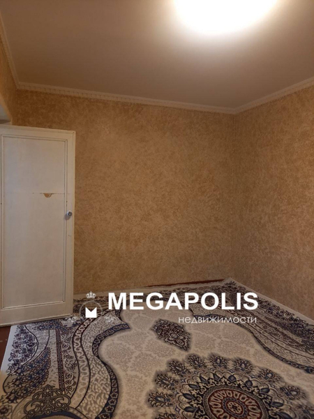 -Квартира возле метро 1/2/4 Парк Гафура Гуляма