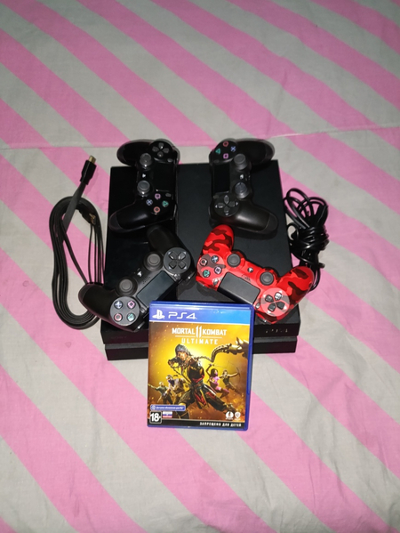 Sony PlayStation 4 sotiladi