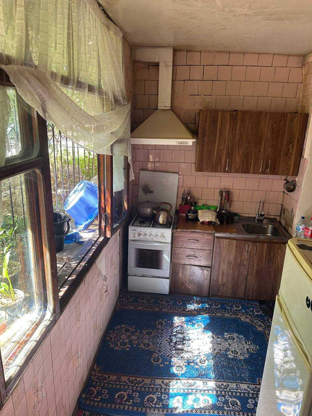 Продается 2в3 комнатная квартира СЕБЗОР общая площадь 60м2