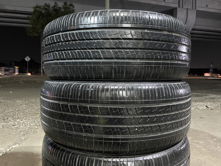 Kumho 205 / 55 / 16