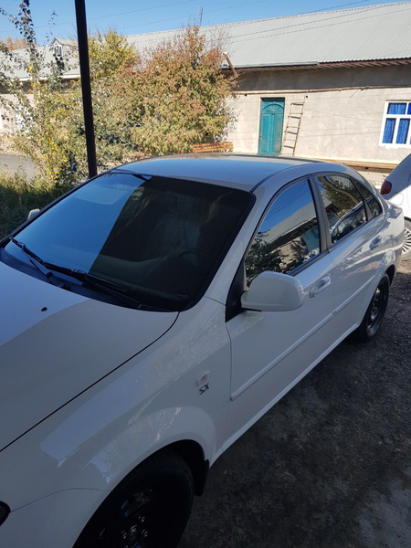 Chevrolet Jentra