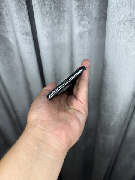 Samsung Galaxy Z flip ideal qurt 8/256gb