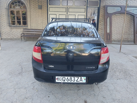 Lada Granta Sotiladi