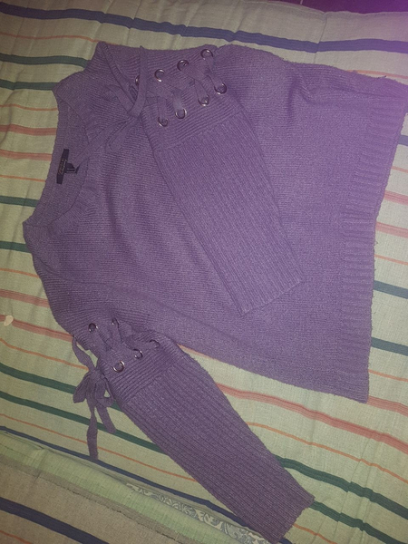 Продам свитер кофту forever 21