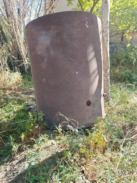 Metal atapleni sotiladi