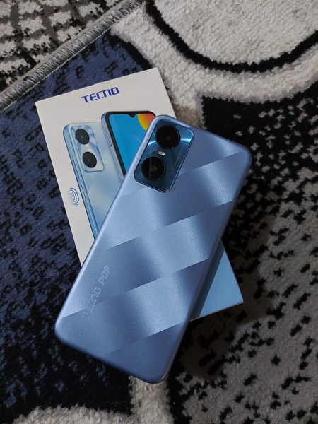 Телефон Новый TECNO.