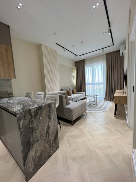 Продается 1в2х комнатная квартира,ЖК Акай Сити,ор-р Дархан, 50м2