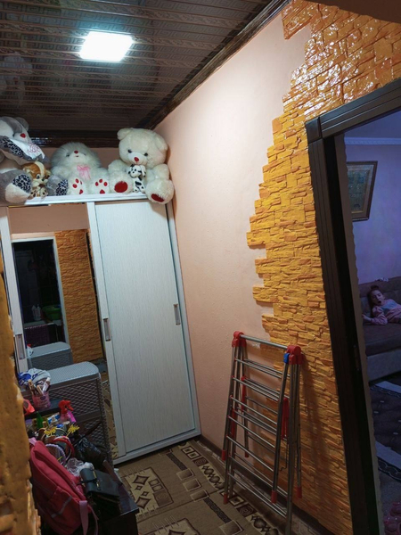 Срочно продается отличная 2х комнатная, панельная квартира на первом э