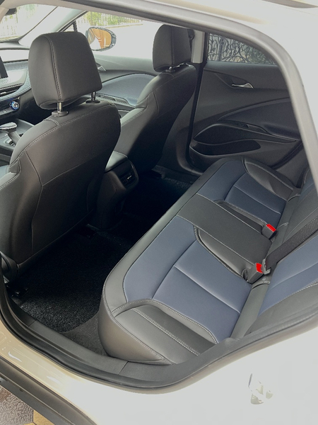BUICK VELITE 6 сотилади.