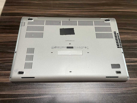DELL Latitude Intel Core i7-10850H озу16гб 256ssd