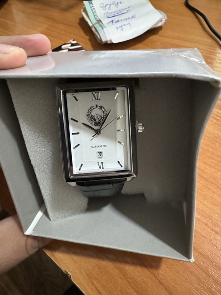 Продам наручные часы