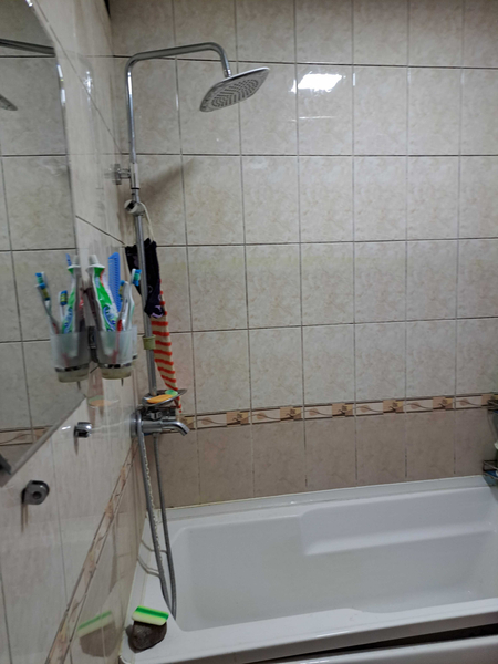 Продаю 3-х ком квартиру на Шота Руставелли Яккасарай А.К