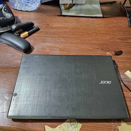Noutbuk Acer Aspire E15
