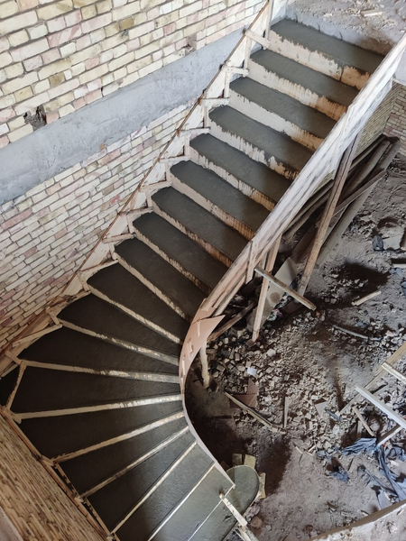 Beton Zinalar Lestnisa