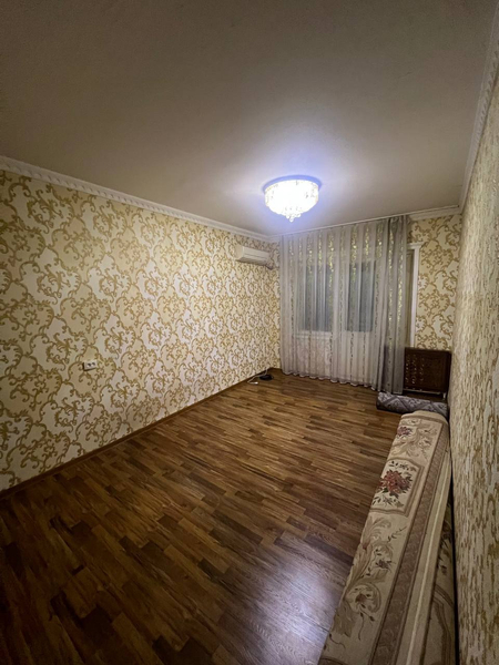 Аренда Коракамиш 2.хонали Тансикбаев Бозорча Факат Оилага Берилади