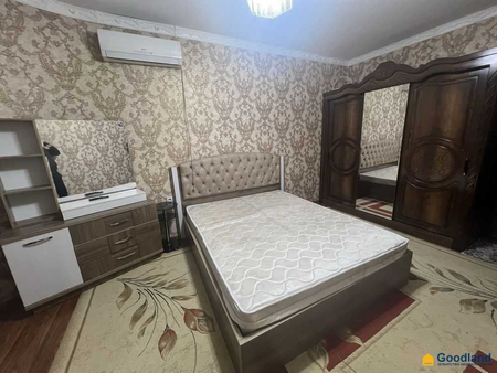 Сдается 1-ком квартира в Яккасарайском районе ул. Махмуда Т (J 1255)