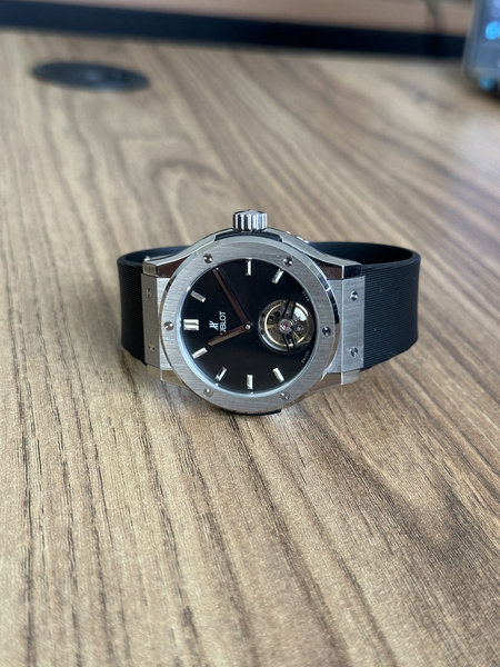 Hublot - 026 ETA