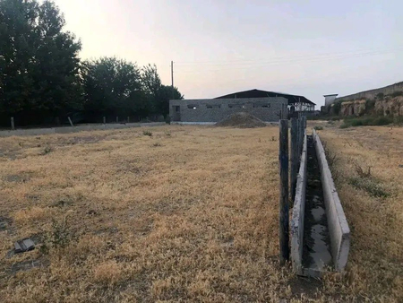 Срочно продаётся земельный участок 110сотик