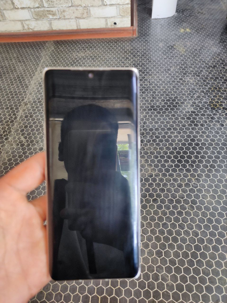 LG Velved ideal tel