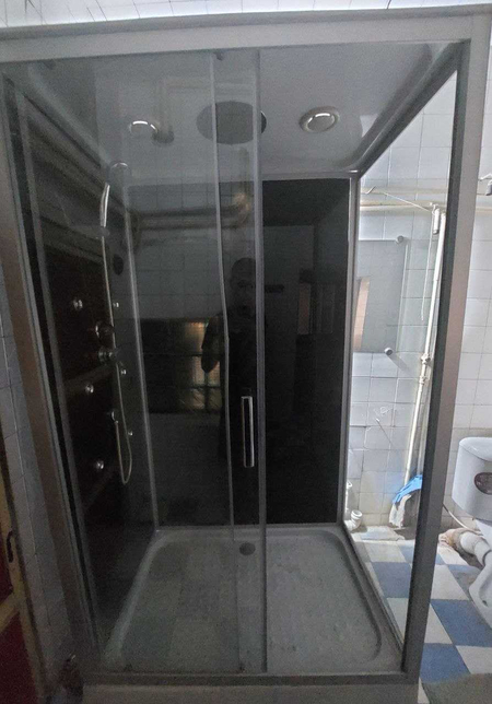 Продам Душевая кабинка новая