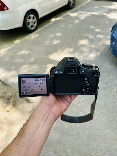 Canon 600D с Топ 18-135mm Зум обьяктивом в Идеальном состоянии