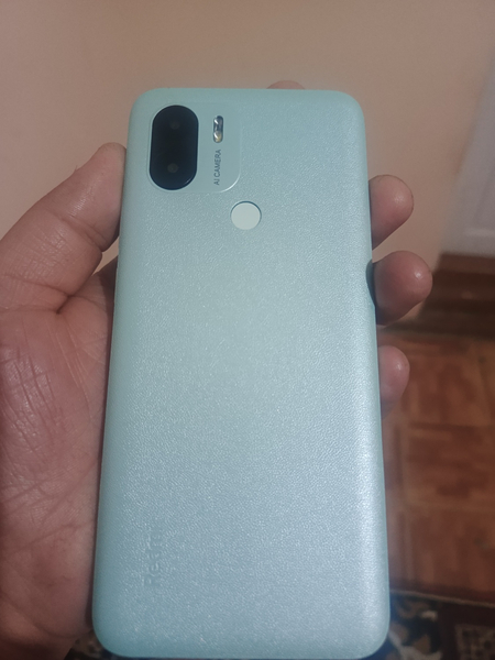 Redmi A+1 kam ishlagan
