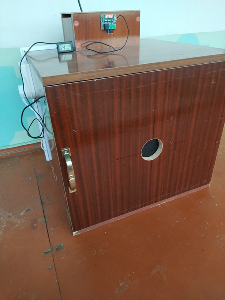 Inkubator 60tali инкубатор