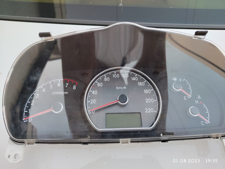 Hyundai avante  elantra tablo