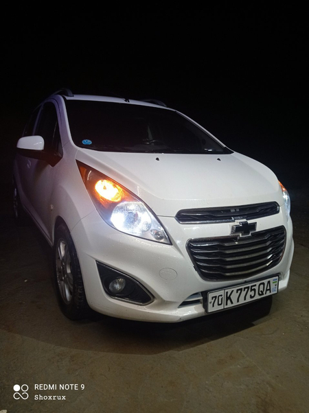 Spark avtomat elegant plus sotiladi