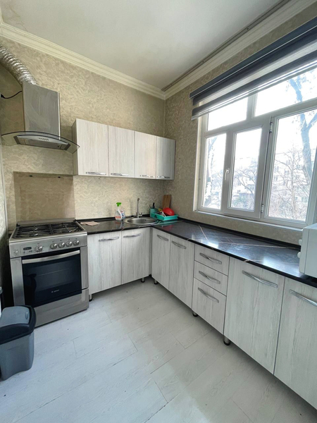 Продаю 2/2/5 Буюк ипак йули, Туркво