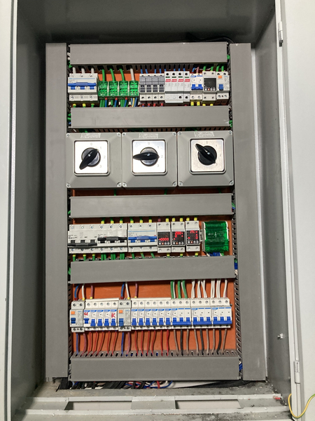 Elektrik 220/380v