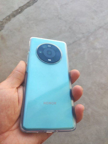 Honor megic 4 sotiladi