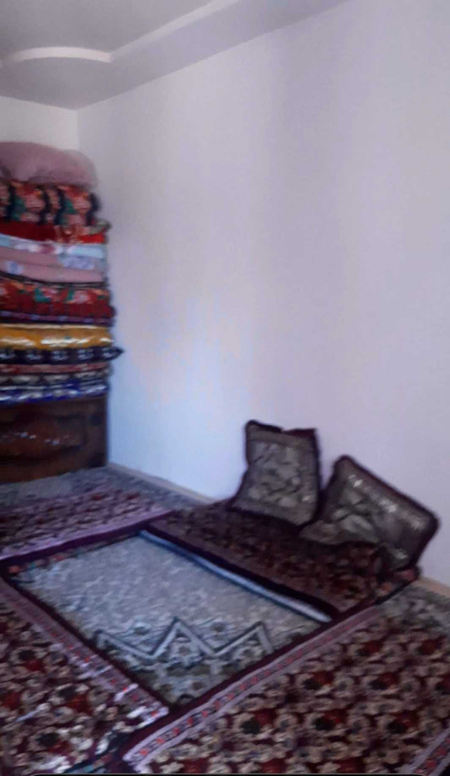 Jizzax Kuyovbosh uchaska (hovli) sotiladi
