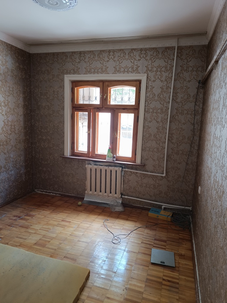 Юнусабад 14 Боходир 4/1/5 балкон 2х6 огород